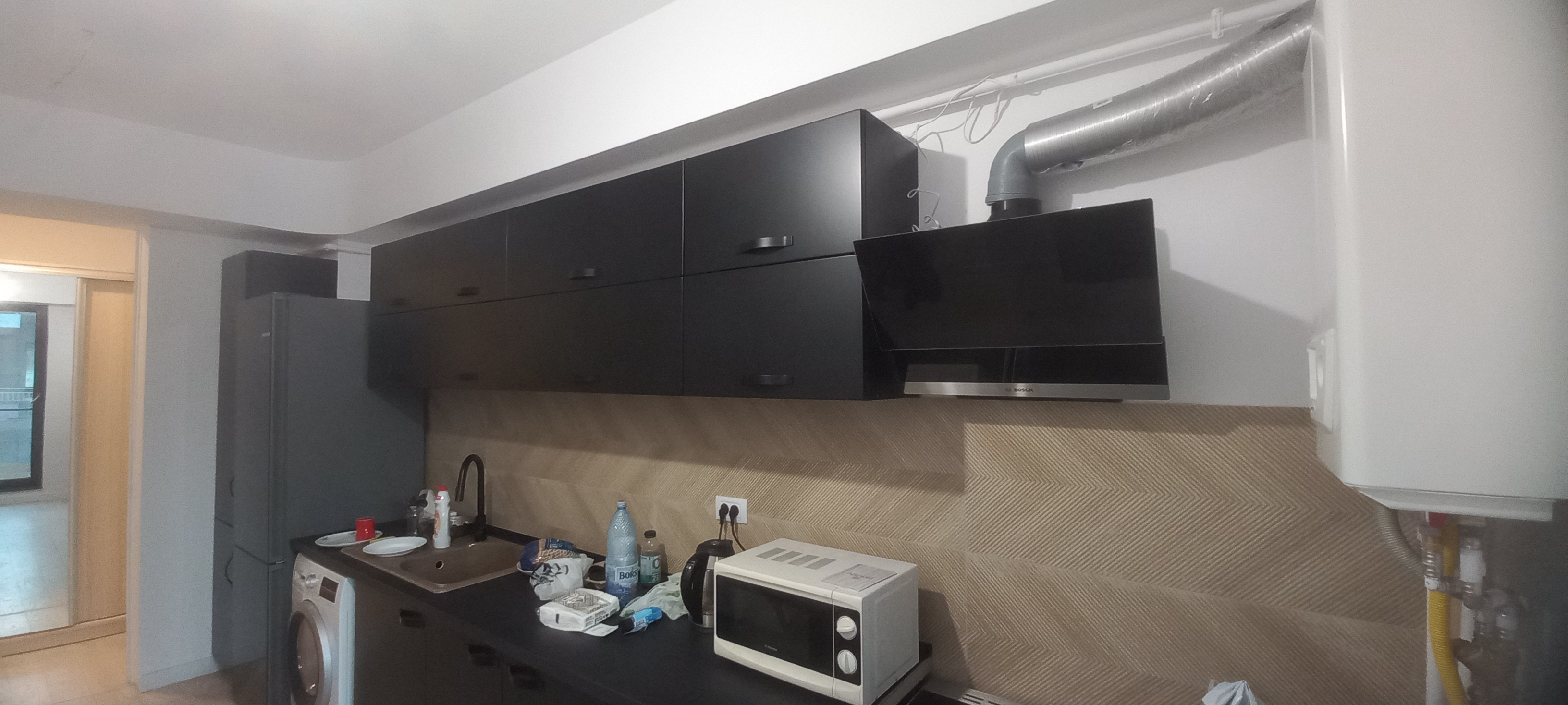 Mobilă bucatarie București moderna carcase pal si MDF Vopsit Mat la uși